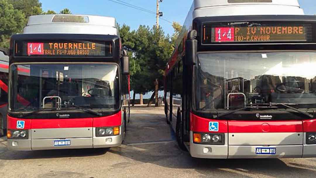 Buses and Coaches in Italy (2025 Guide for Foreigners) - hiddenmarche.com