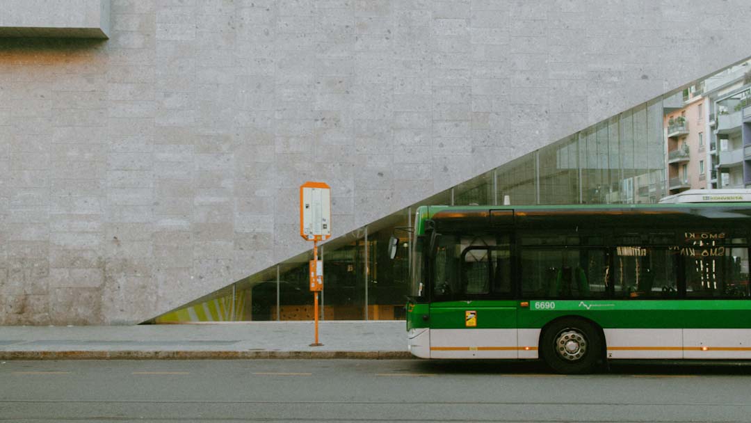 Buses and Coaches in Italy (2025 Guide for Foreigners) - hiddenmarche.com